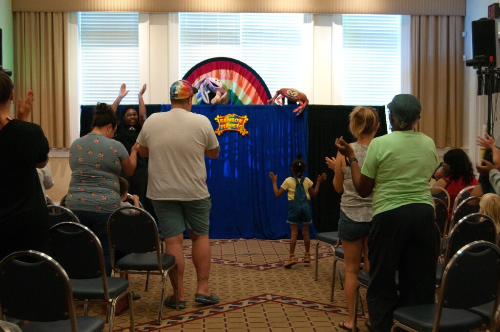 Rainbow Puppets-Splash-audience-crab puppets - Arts for Learning Virginia